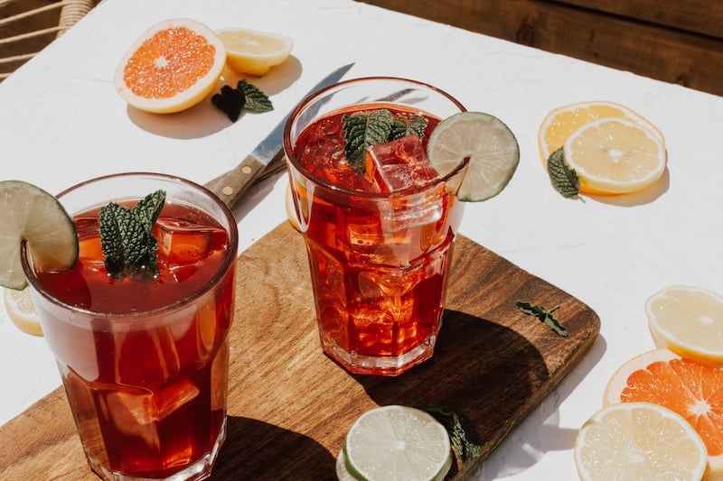 Difference between Cocktail and Mocktail - mallorythedietitian